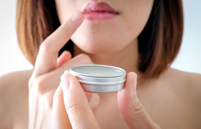11 Tips To Use Vitamin E Capsules For Your Face Effectively