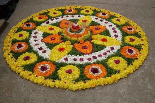 Top 25 Most Beautiful Athapookalam Designs To Try In 2019