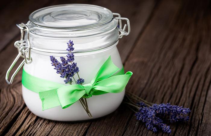 12 Best Home Remedies To Get Rid Of Rash Around The Eyes