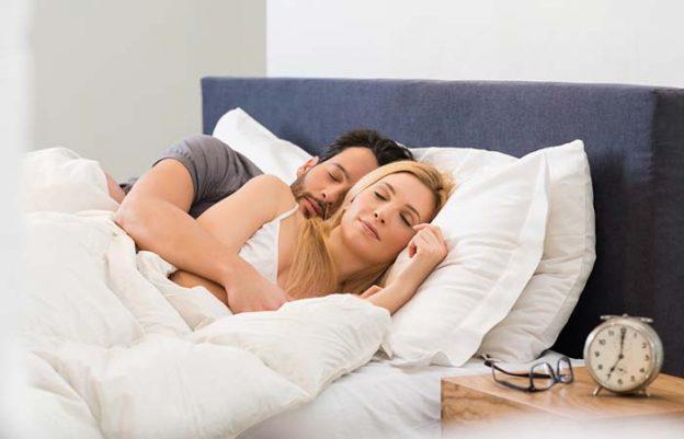 fashion style trend: 8 Myths About Intimate Relationships We Need To Let Go