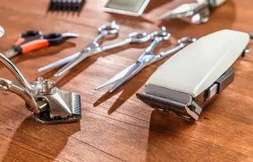 How To Give Yourself A Buzz Cut? The Step-By-Step Process