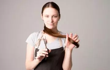 How To Give Yourself A Buzz Cut? The Step-By-Step Process